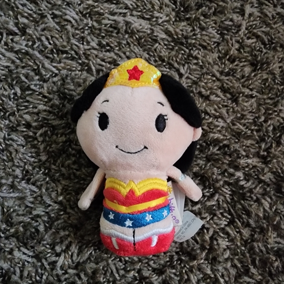 Hallmark | Toys | Hallmark Itty Bitty Wonder Woman Plush | Poshmark